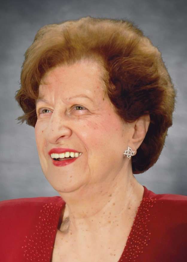 CRISTINA PICCOLINO [1929-2023] - Magnus Poirier